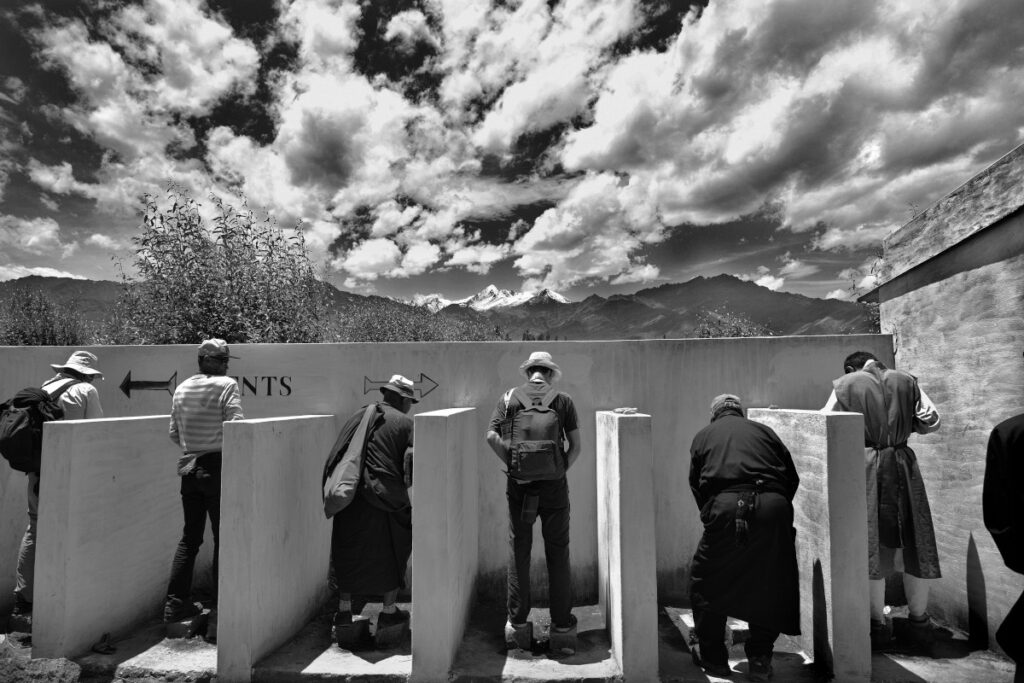 Picturing Time: The Greatest Photographs of Raghu Rai – Ojas Art
