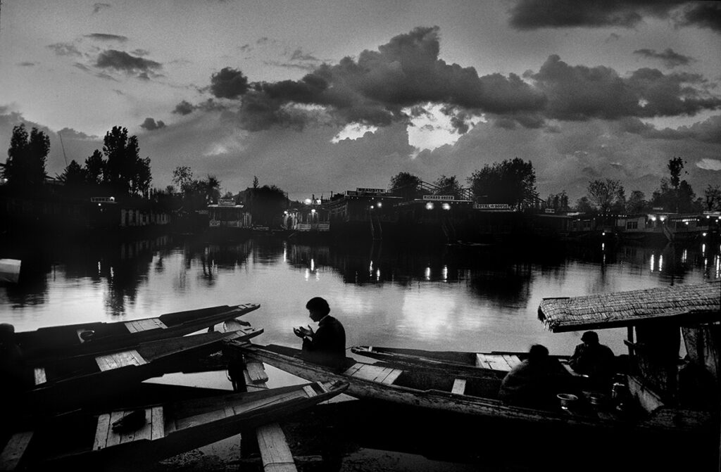 Picturing Time: The Greatest Photographs of Raghu Rai – Ojas Art